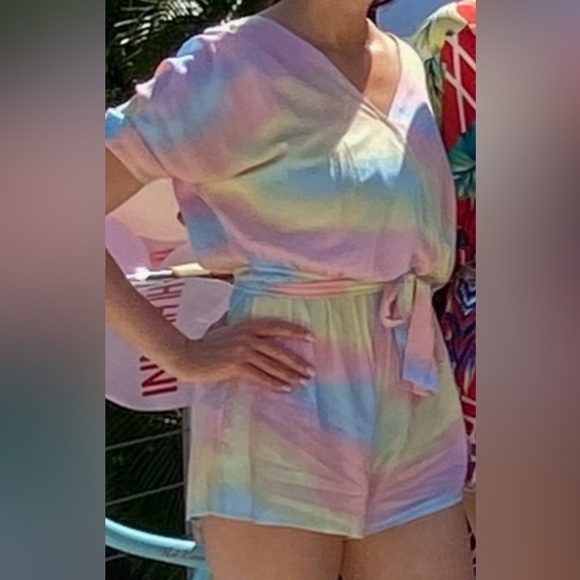 Forever 21 | Pants & Jumpsuits | Multi Color Romper With Tie Great As A ...